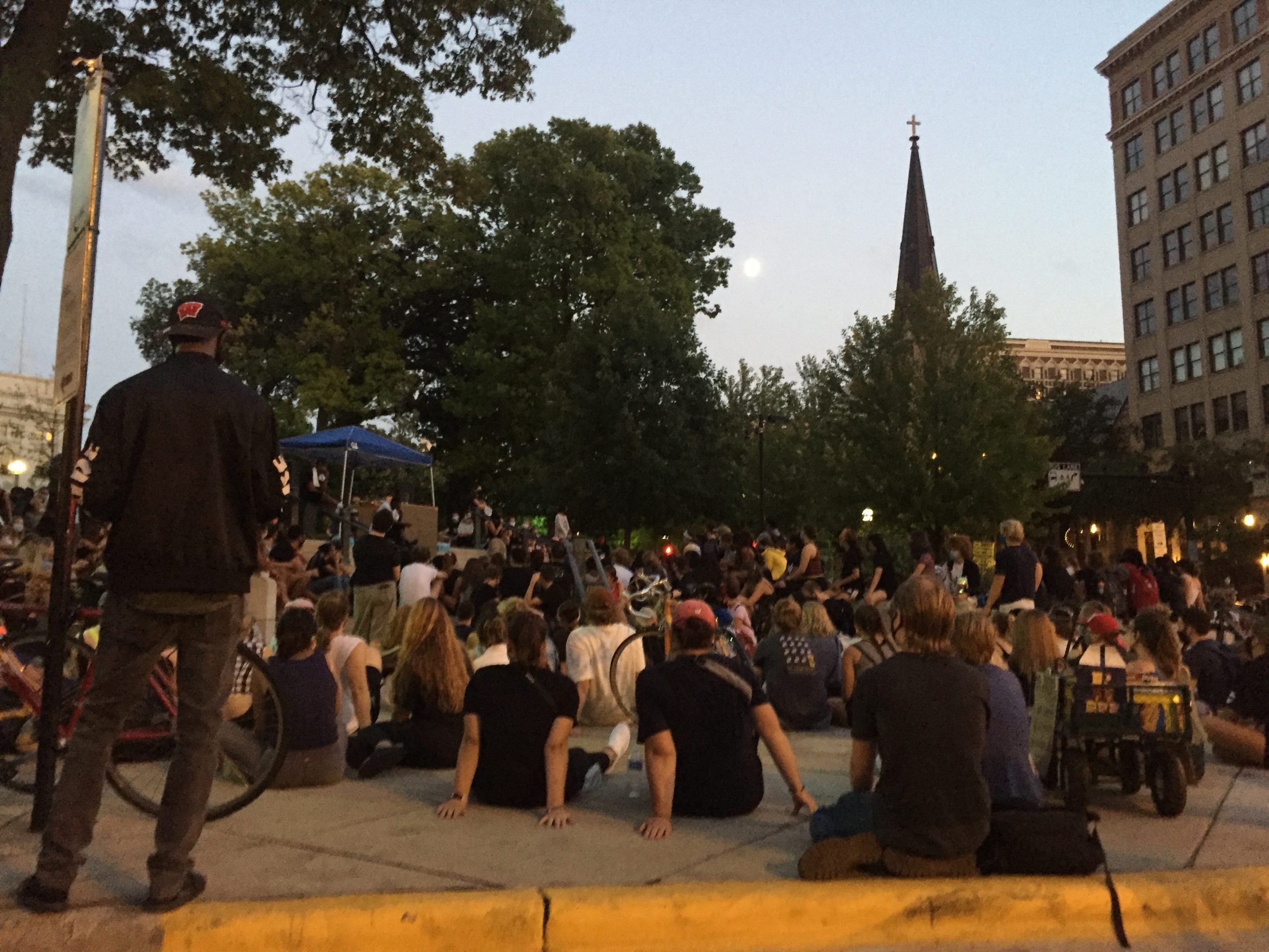 Students list demands during March on Madison - WORT-FM 89.9