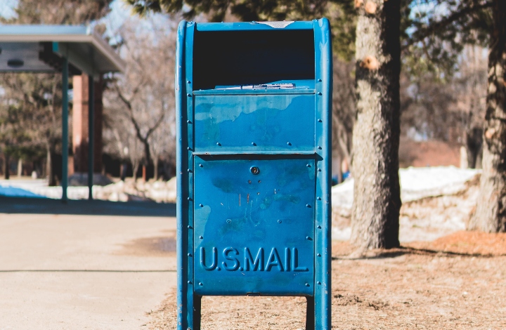 Conservatives Want to Privatize the Post Office. Why? - WORT-FM 89.9
