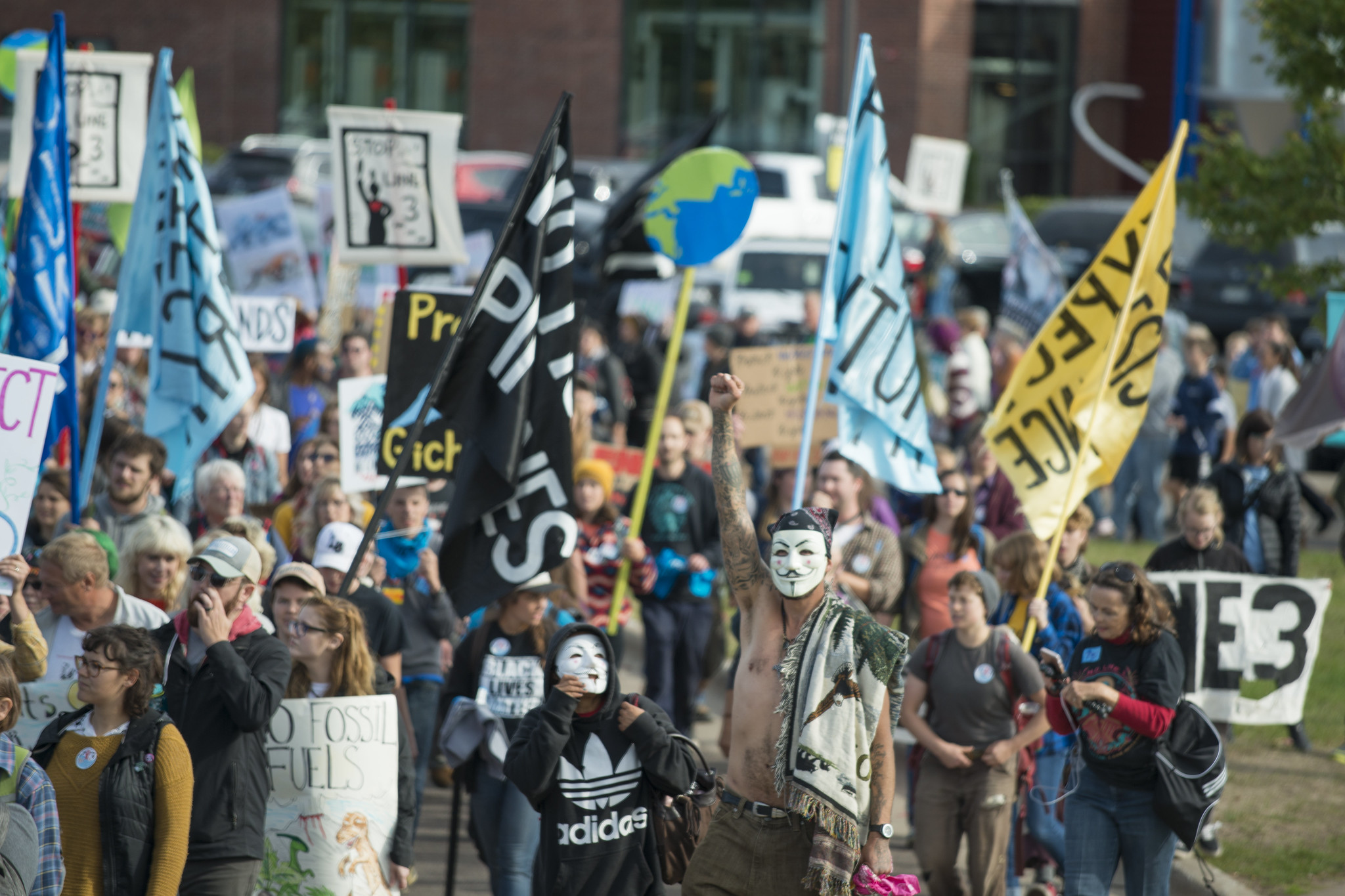 Indigenous anarchists trying to make a difference - WORT-FM 89.9