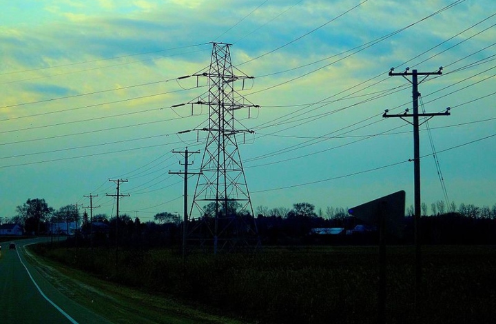 Driftless Residents Say No to ATC Transmission Line - WORT-FM 89.9
