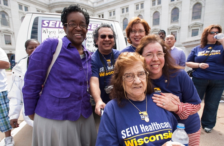 UW Nurses Celebrate Labor Victory - WORT-FM 89.9