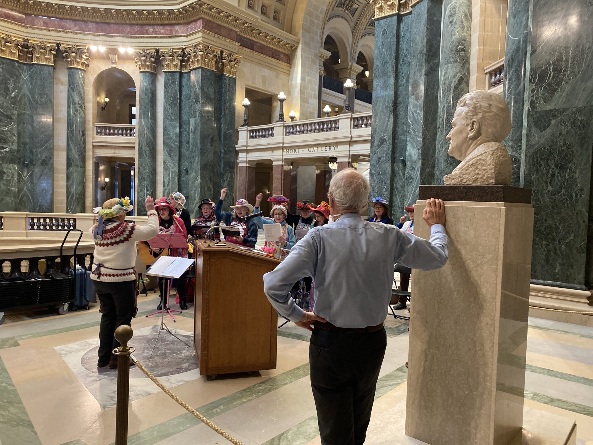 Fighting Bob La Follette Plaque Unveiled in State Capitol - WORT-FM 89.9