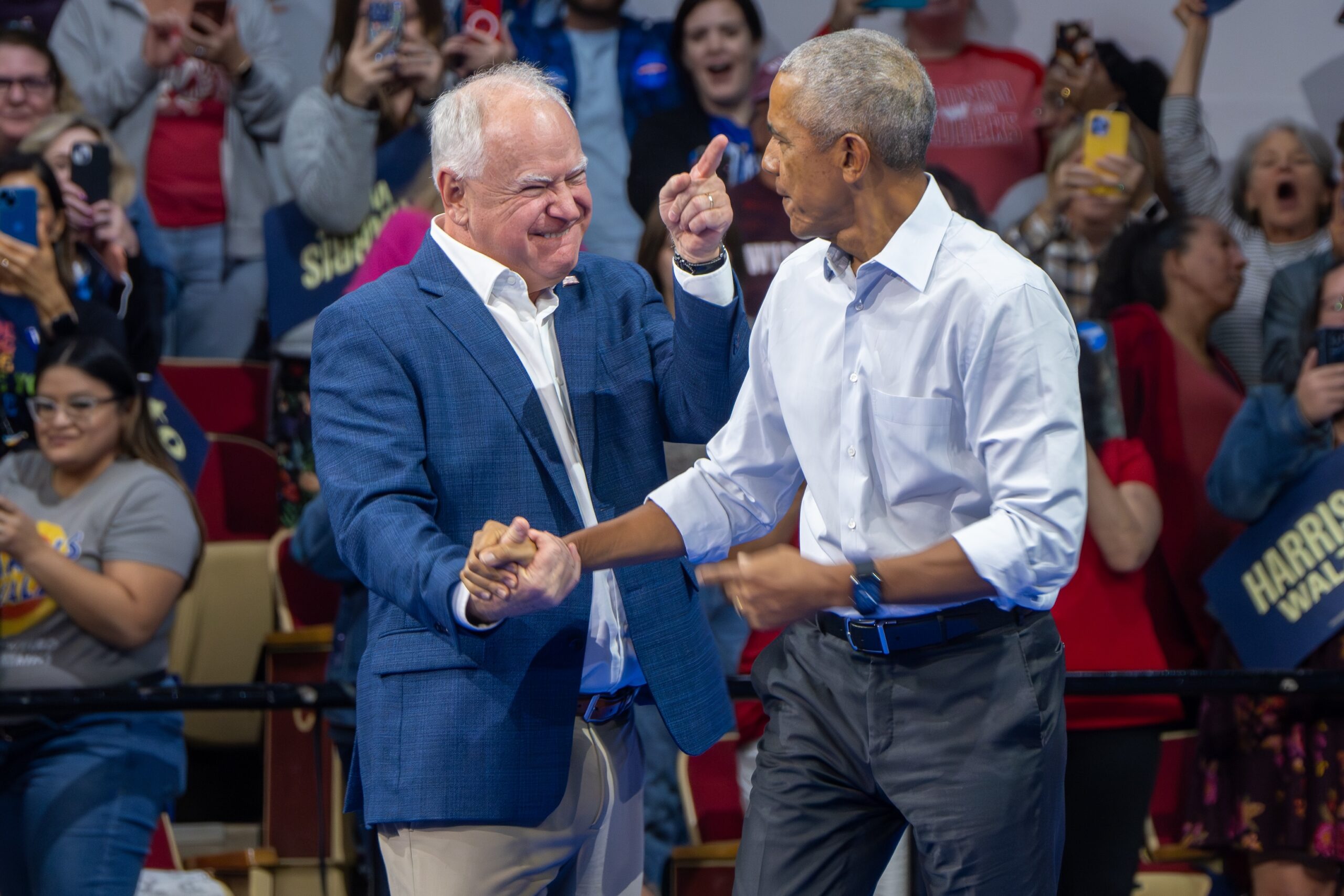Barack Obama and Tim Walz encourage early-voting at Madison rally ...