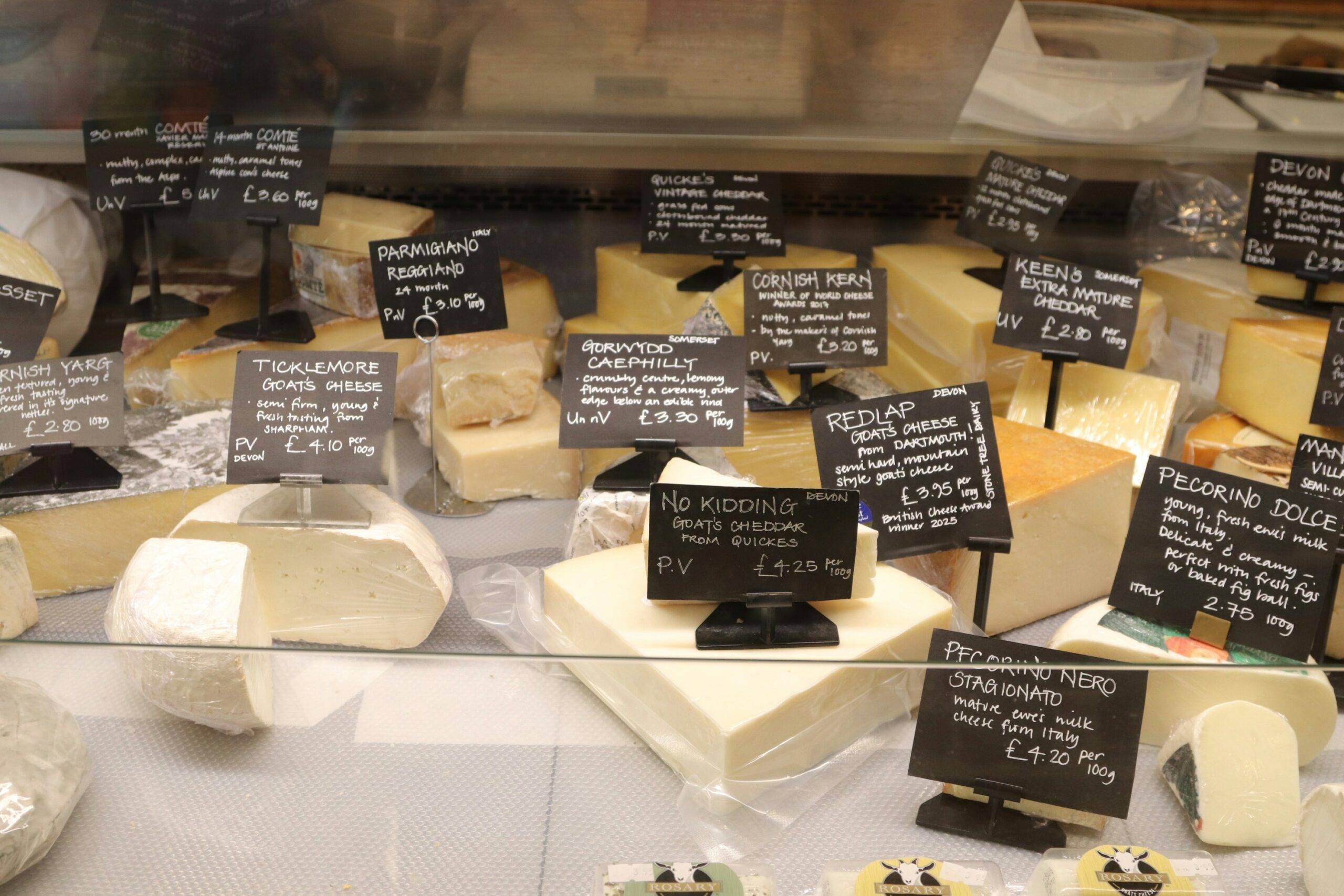 Dropping cheddar cheese pricing - WORT-FM 89.9